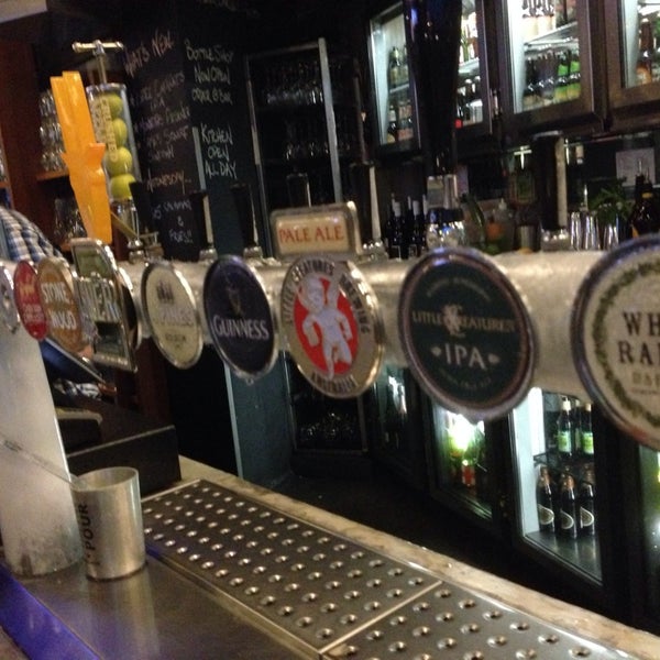 Transport Hotel - Bar in Melbourne