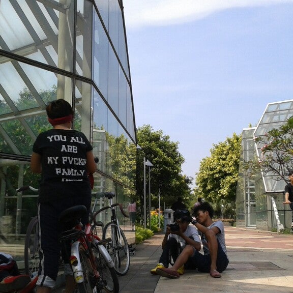 Taman Menteng - Park in Jakarta Pusat