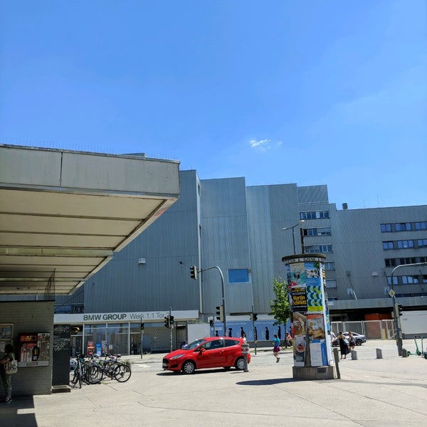 BMW Werk 1.1 München - Milbertshofen-Am Hart - Petuelring 130