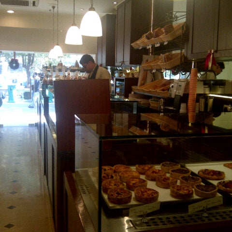 L'Opera Galleria Market - Bakery