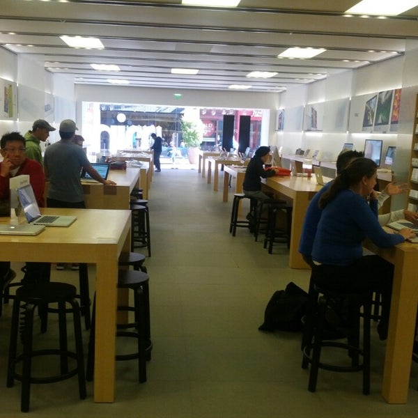 Apple Irvine Spectrum Center - Irvine Center - Irvine, CA