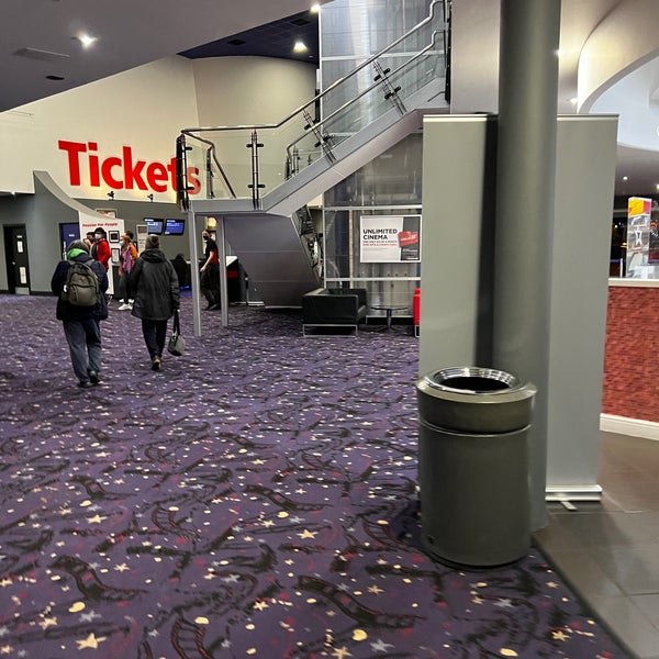 Cineworld - Movie Theater