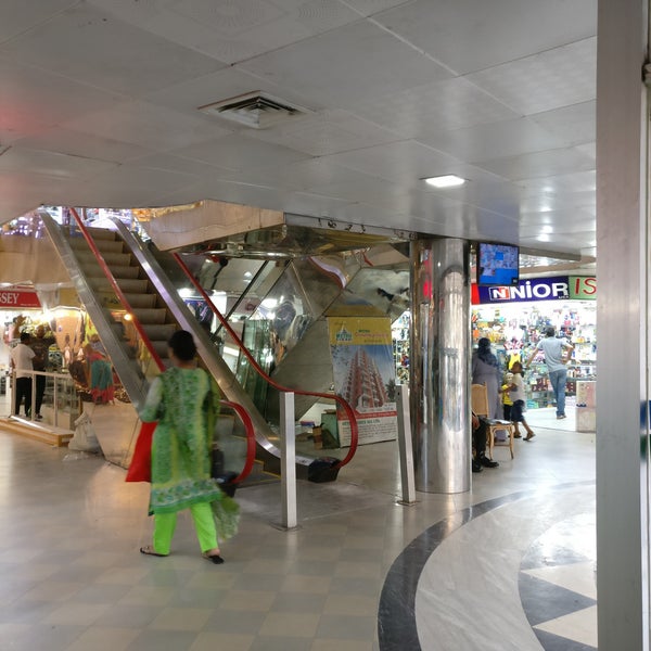 Metro Shopping Mall - 113 visitors