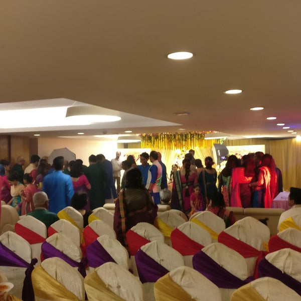 Raowa Club - Bar in Dhaka