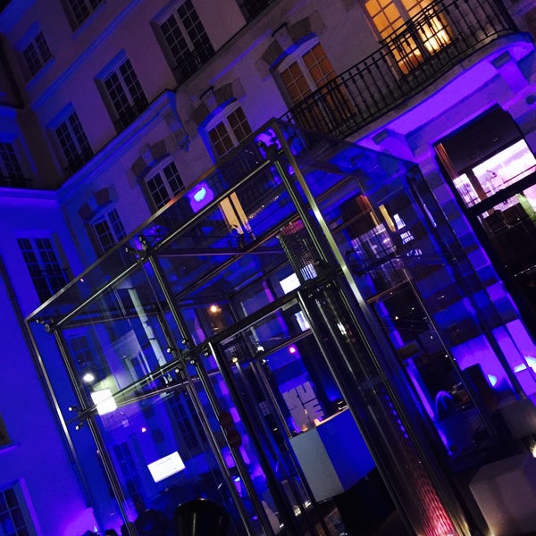 Kube Hôtel - Hotel in Paris