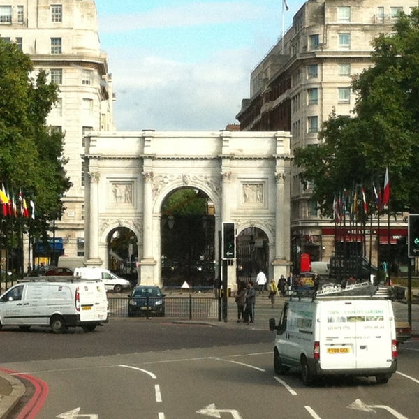 Marble Arch Bus Station - Bus Station in London