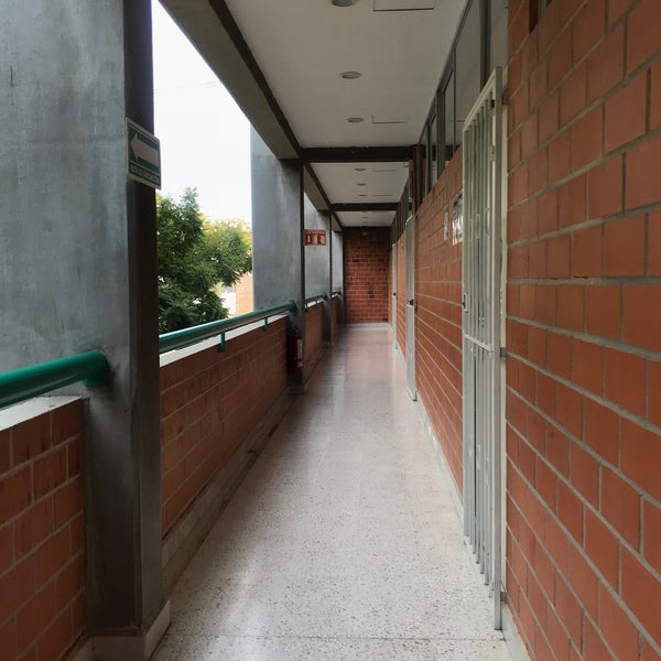 Escuela de Enfermería Yvette Aranda - University