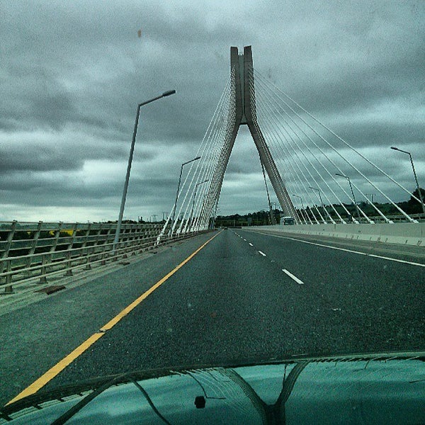 Mary McAleese Boyne Valley Bridge - Bridge in Drogheda