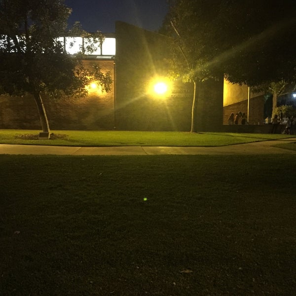 Photos at Winnetka Recreation Community Center Park - 3 tips from 255 ...