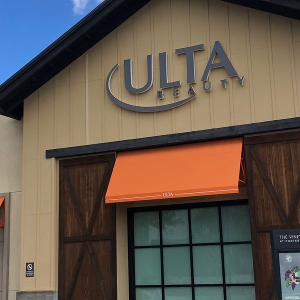 Amc Porter Ranch - Movie Theater in Porter Ranch