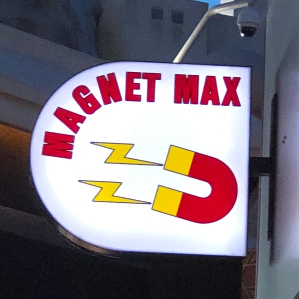 magnet max - The Strip - 0 tips