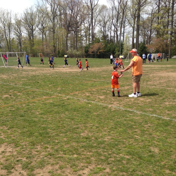 Shelter Rock Elementary School - 5 tips from 77 visitors