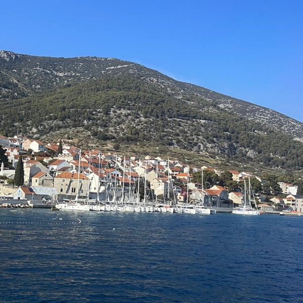 Bol Harbor - Harbor or Marina