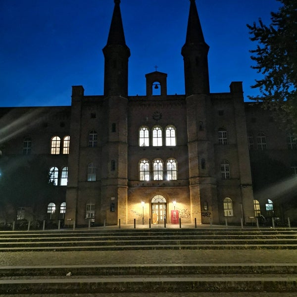 Kunstraum Kreuzberg - Art Gallery in Berlin