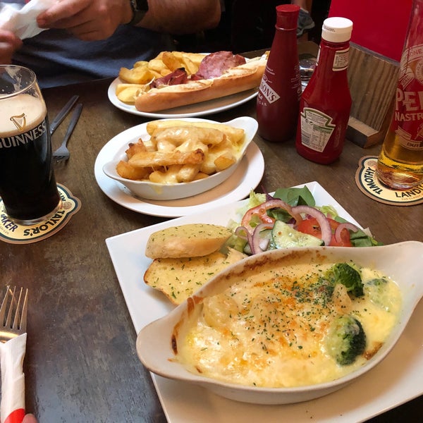 Sam Weller's - 9 tips from 281 visitors