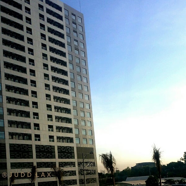 Expert Global Solutions (EGS) - Pinyahan - Three Cyberpod Centris ...