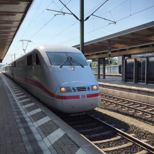 ICE 690 - Train in Braunschweig