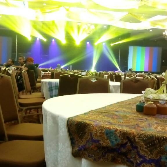 Photos at Persada PLUS - KM15 Persimpangan Bertingkat Subang