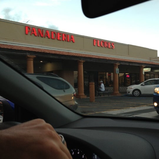 Plaza Fajardo, Centros Isla - PR #3