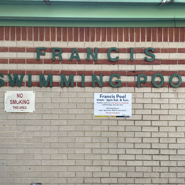 Francis Pool - West End - 9 tips from 701 visitors