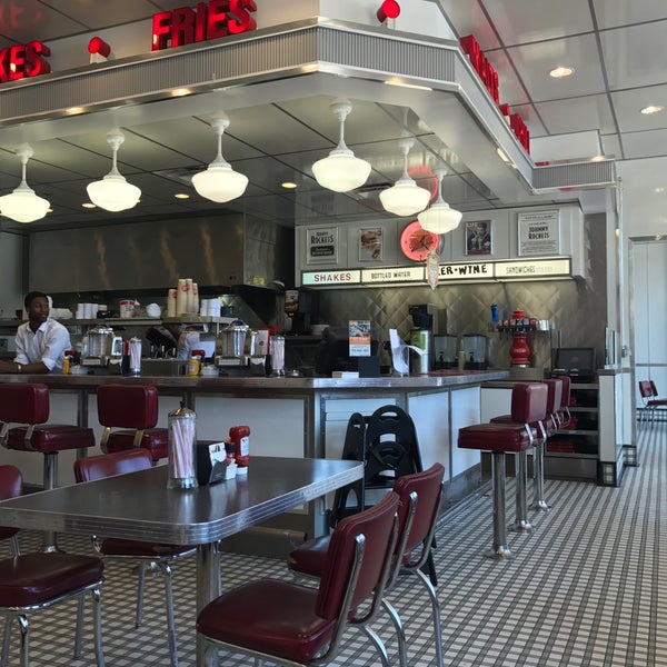 Johnny Rockets - 13 tips from 395 visitors