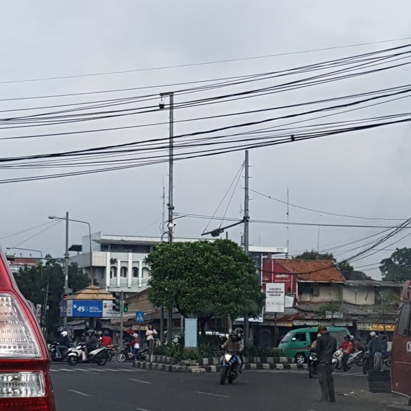 Tugu Sepatu Cibaduyut - 15 tips