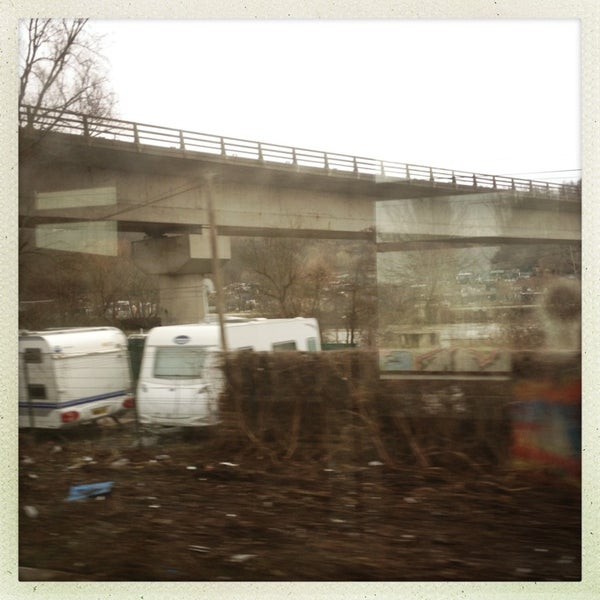 Photos at Gare SNCF de Creil - Place Charles de Gaulle