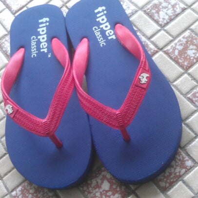 Fipper - Shoe Store in George Town