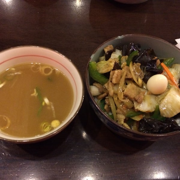 Raku Raku Ramen - Japanese Restaurant