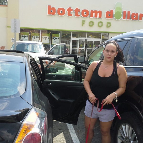 Bottom Dollar Food (Now Closed) - Grocery Store