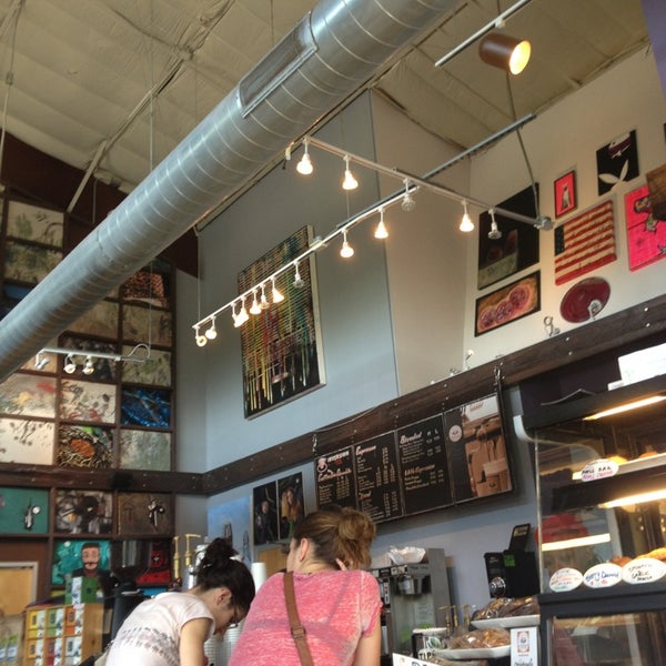 Photos at Inversion Coffee House - 98 tips from 2174 visitors