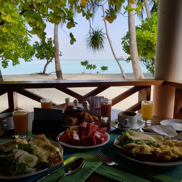 Maaniya Restaurant - 5 tips from 225 visitors