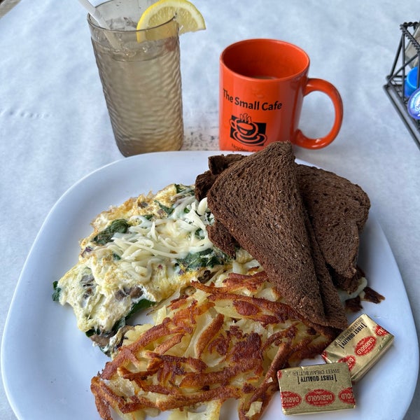 The Small Cafe - Breakfast Spot in Long Beach