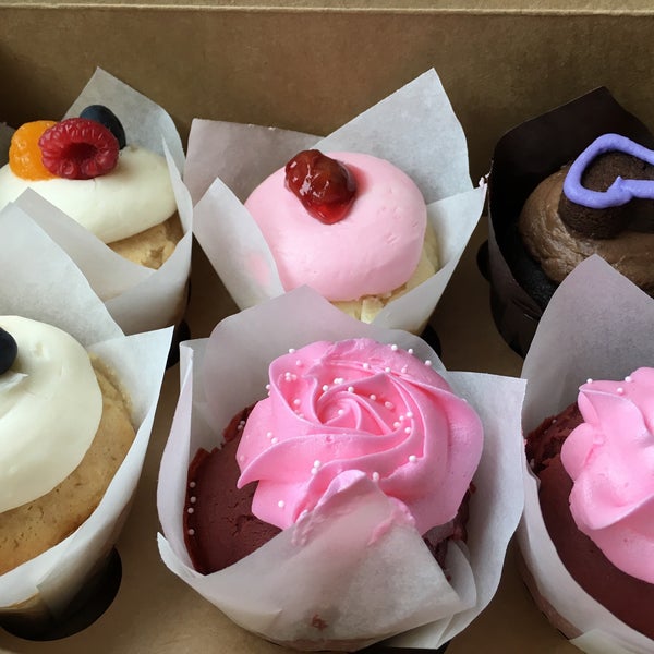 Scratch Cupcakery - 7450 Bridgewood Blvd