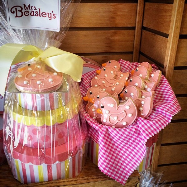 Mrs. Beasley's Bakery - Bakery in Beverly Hills