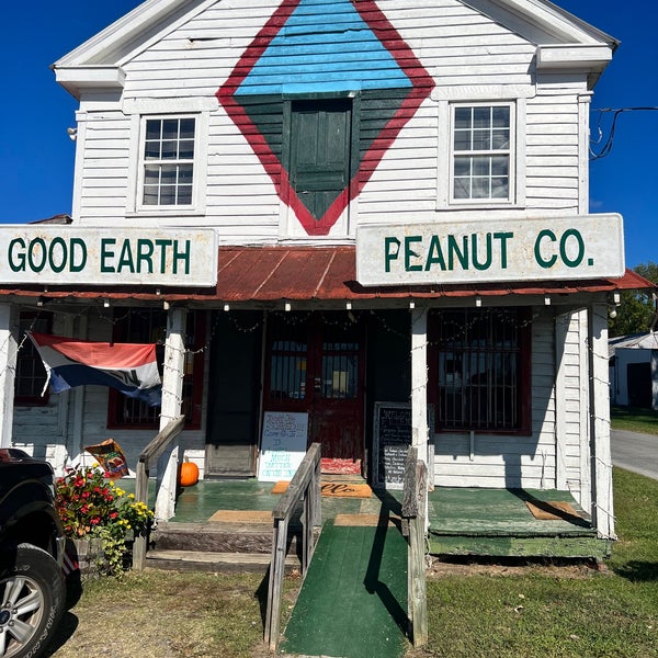 Good Earth Peanut Company - Gourmet Store in Skippers