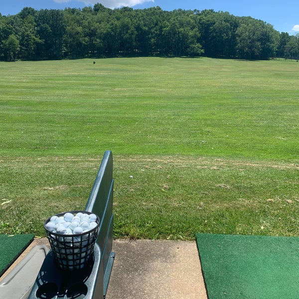 North Park Driving Range - Golf Driving Range