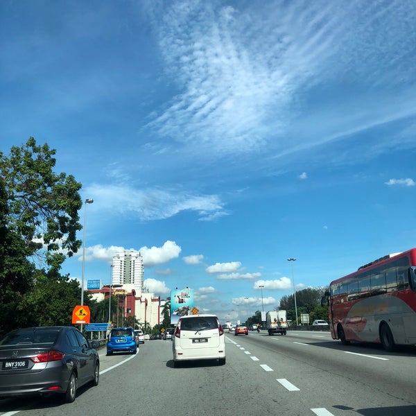 Kesas Highway Carefour - 1 tip