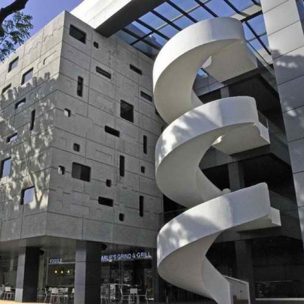 Ronac Art Center - Greenhills - 25 tips