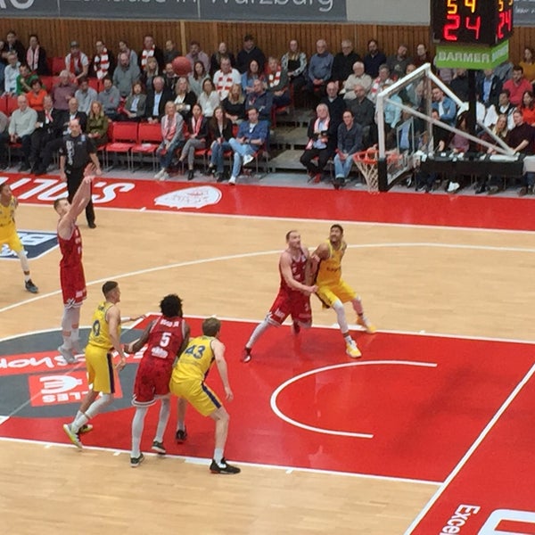 Photos at tectake Arena - Basketball Stadium