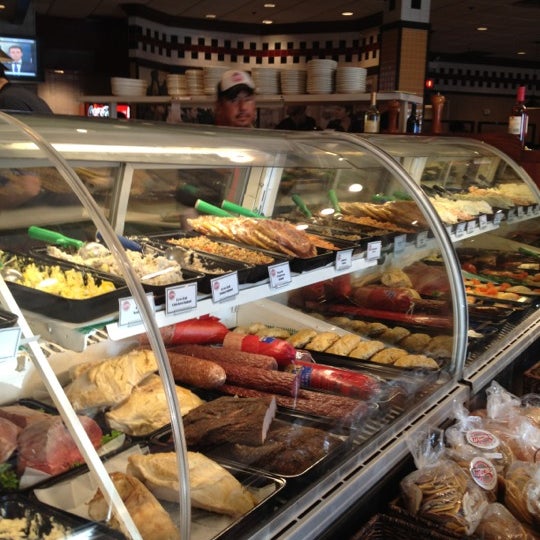 Max's Deli - Breakfast Spot in Highland Park