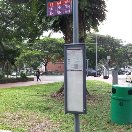 Bus Stop 06141 (Holiday Inn Atrium) - Bus Station in Singapore