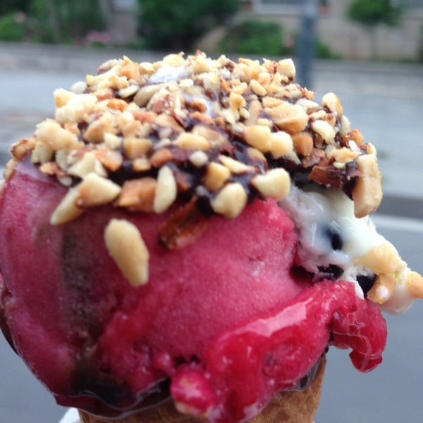 Bebek Mini Dondurma - Ice Cream Shop in Beşiktaş