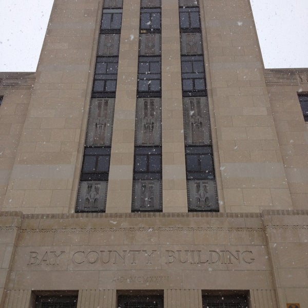 Bay County Building - Government Building in Bay City
