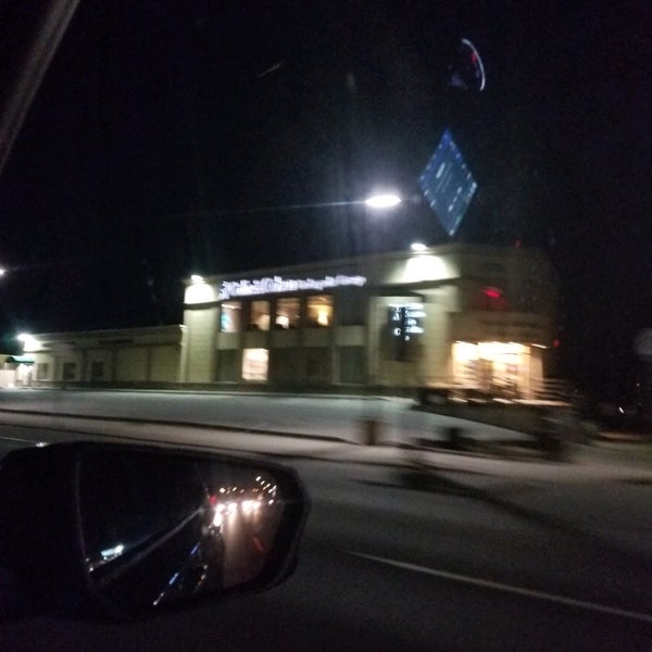 Meadowbrook Commons - Shopping Plaza