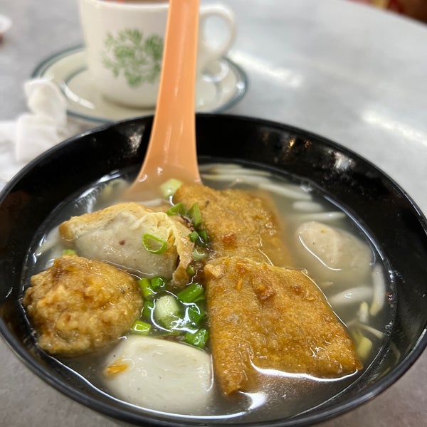 Restoran Golden Kim Wah - 26, Jalan SS 20/11