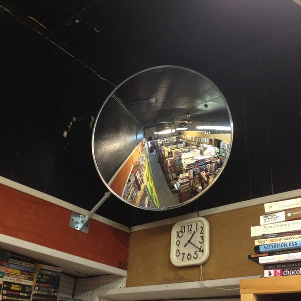 Paperback Exchange - Lynnhurst - 2 tips