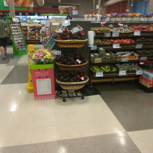 Sobeys North &Windsor - North End - 5 tips from 466 visitors