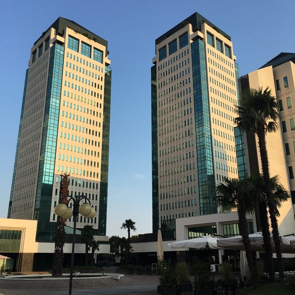 Quartiere Torri Bianche - Office in Vimercate