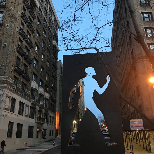 Ralph Ellison Memorial Park - West Harlem - 8 tips